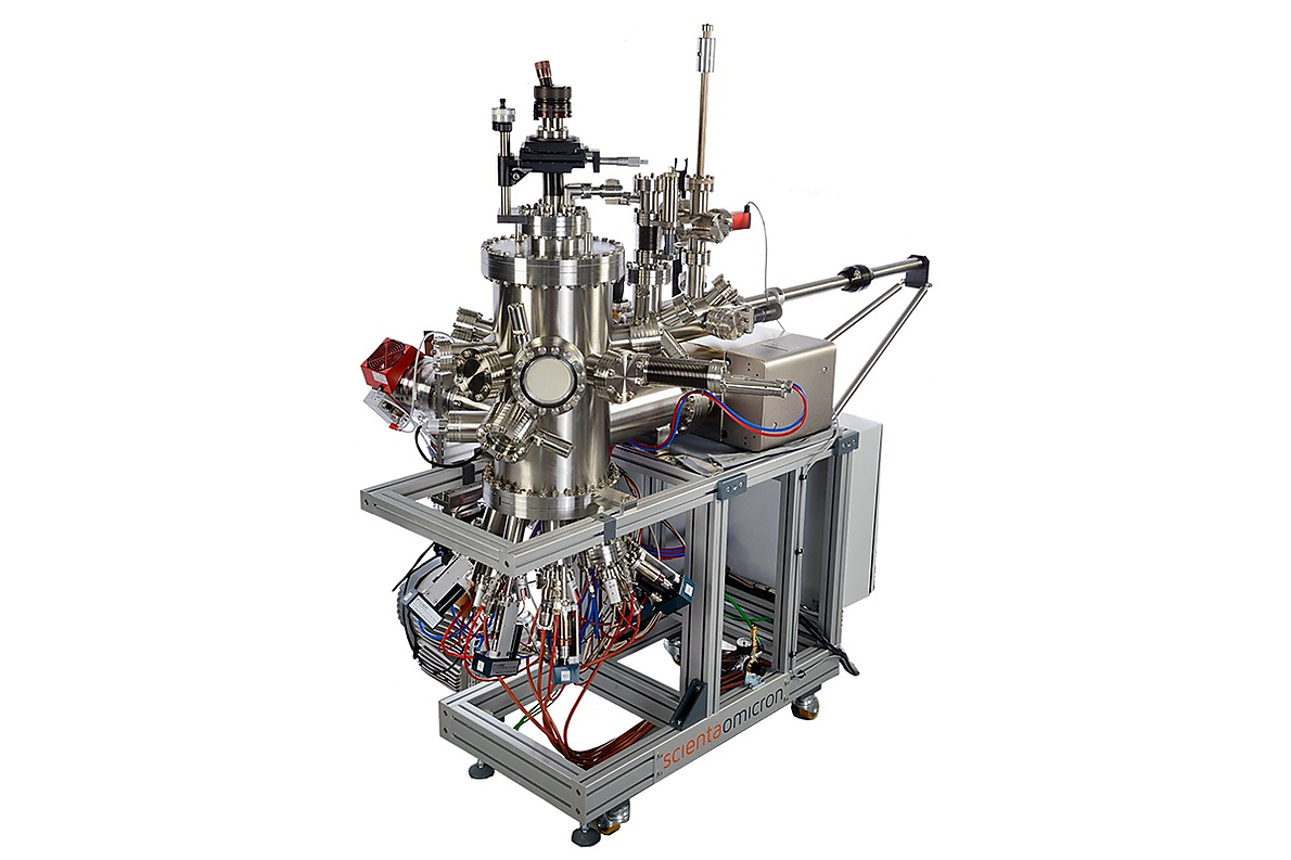 Lab 10 MBE System - Scienta Omicron